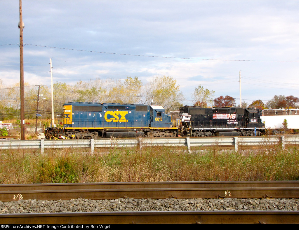 CSX 8815 and NS 5225